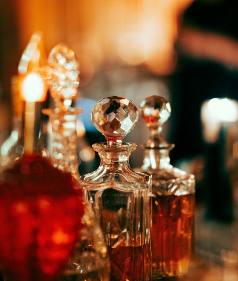 Everything About the Water-Based Perfumes Trend - Le Parfum Magazine